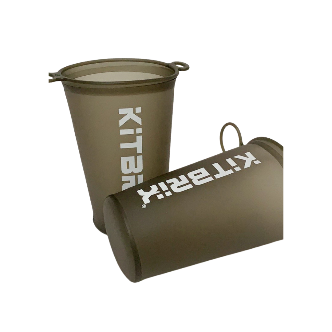 Portable cup store